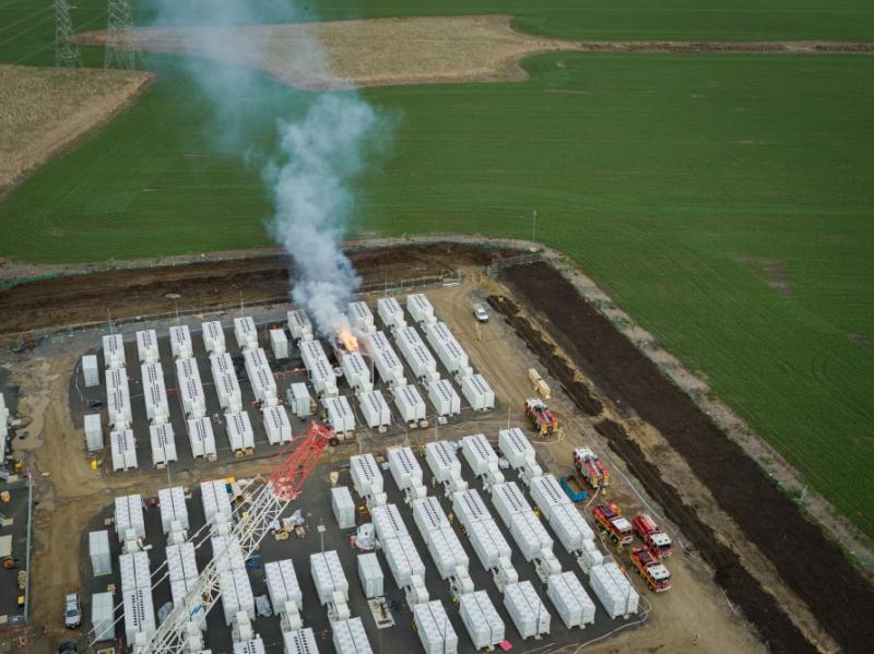 Tesla’s Megapack Battery Burned For Days In Grid Storage Fire | Hackaday