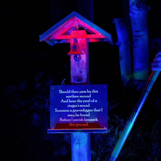 Grave Bell | Hackaday