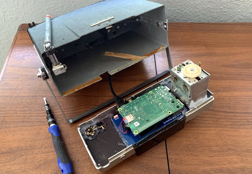 DAKboard | Hackaday