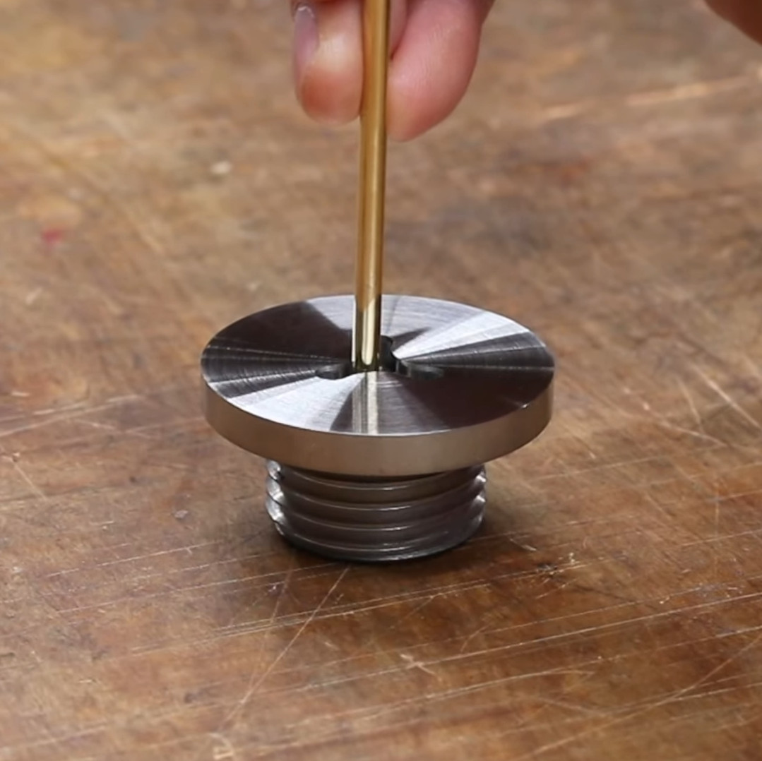 Tricky Screw Heads Have Disappearing Slots | Hackaday