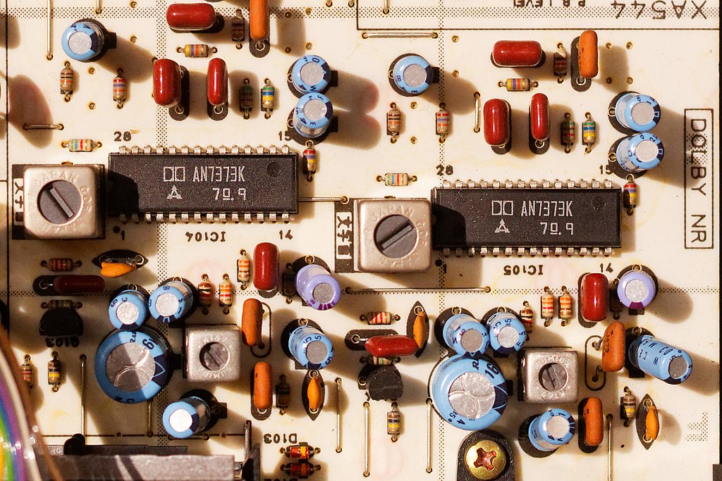 Know Audio: Mixtapes, Tape Loops, And Razor Blades | Hackaday