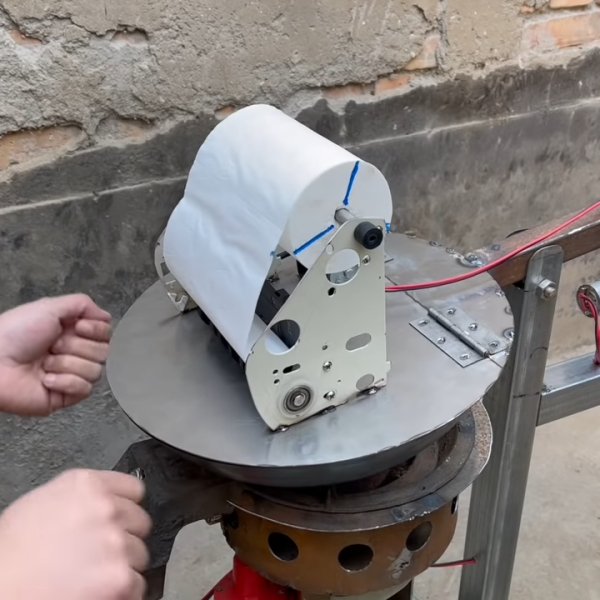 Toilet Paper Warmer Is A Unique Chinese Luxury | Hackaday