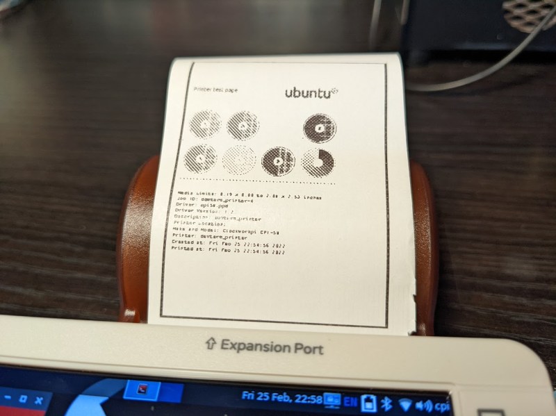 Review: DevTerm Linux Handheld Has Retro-Future Vibe | Hackaday