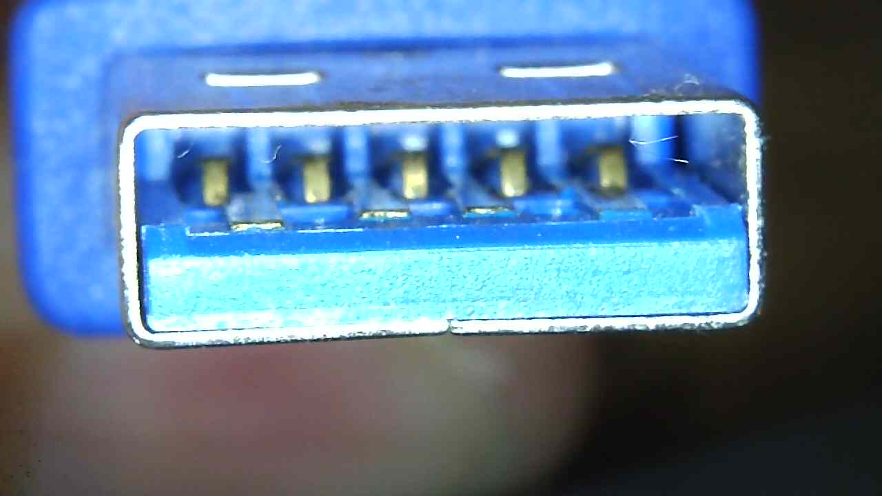 Is Your Device Actually USB 3.0, Or Is The Connector Just Blue? | Hackaday