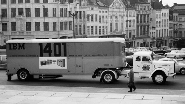 IBM’s Early PC Attracts Time Travelers | Hackaday