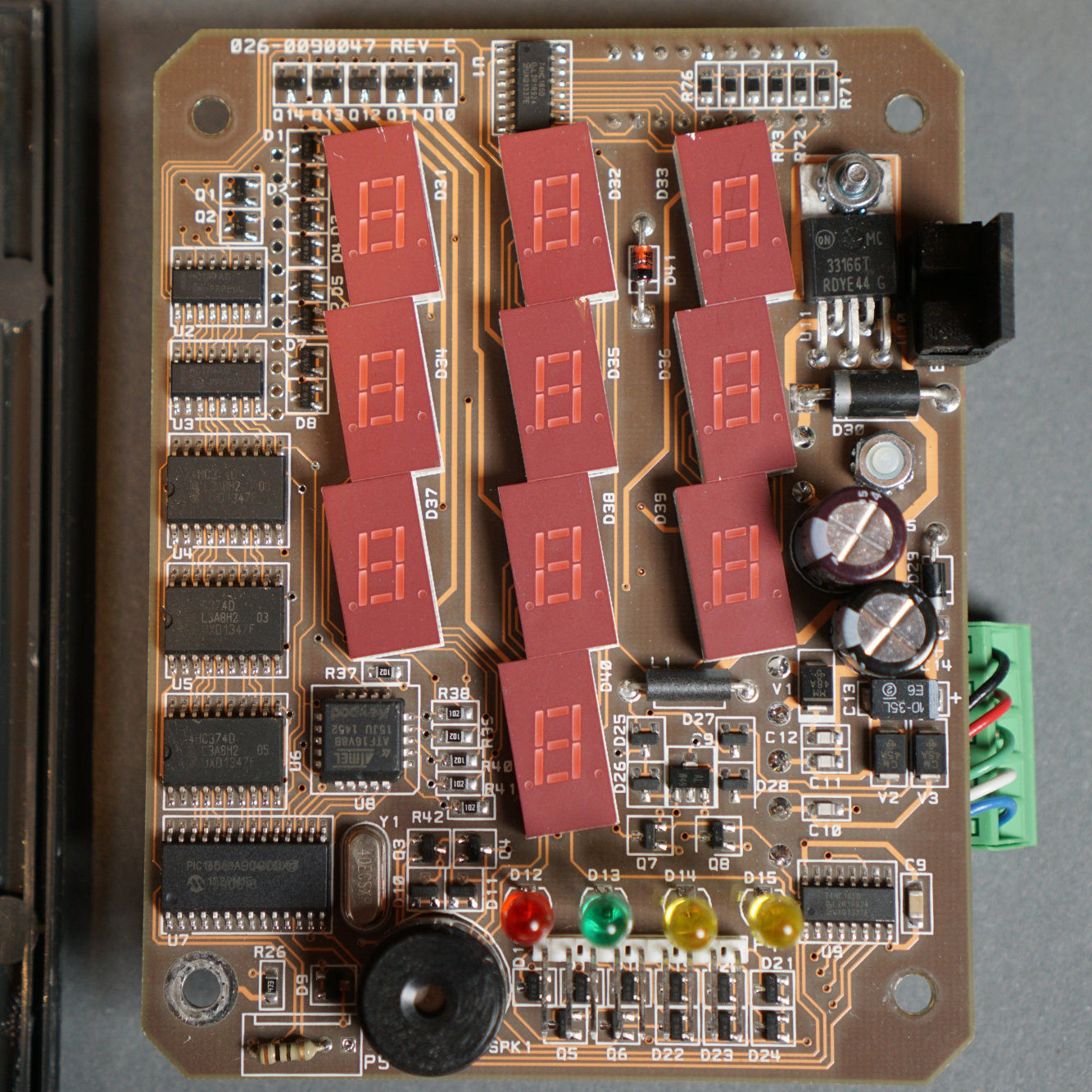 Scramblepad Teardown Reveals Complicated, Expensive Innards | Hackaday