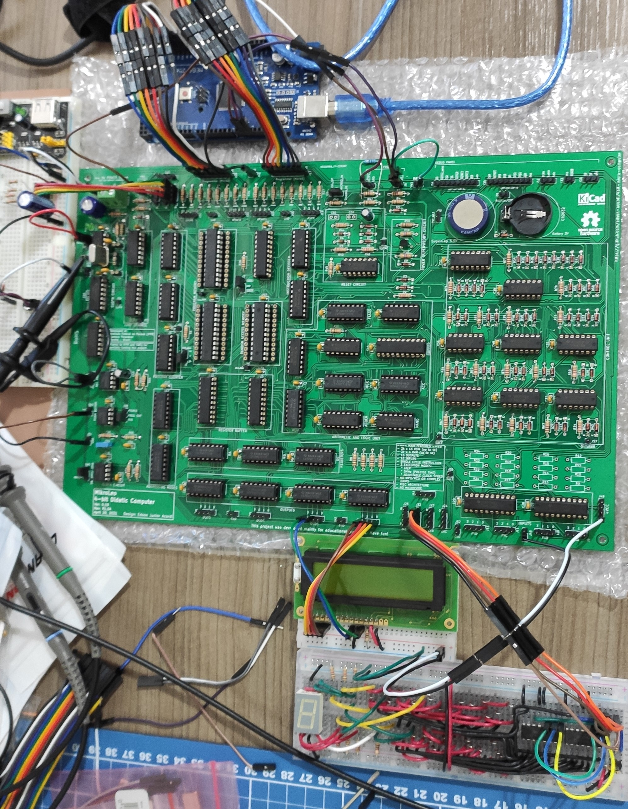 4-bit CPU | Hackaday