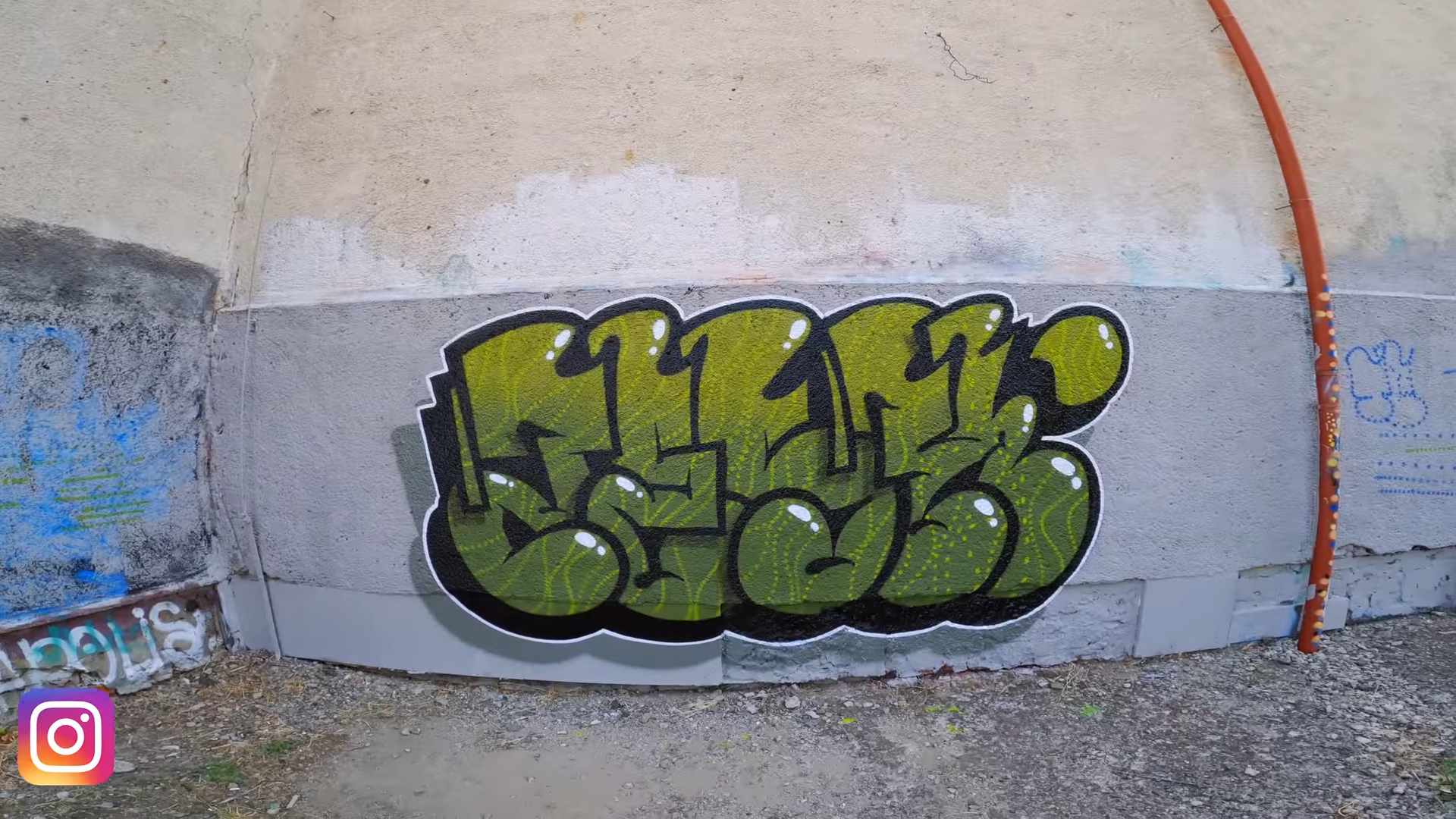 Dot-Painting Graffiti Machine Is Wonderfully Simple