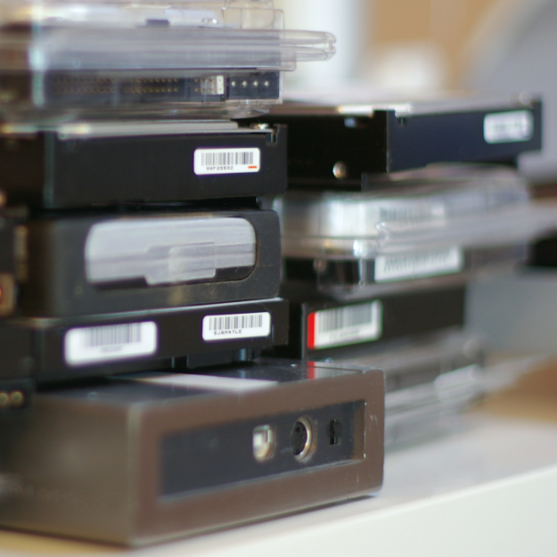 3190462946_f3617b2521_k_backup_stacks_thumbnail | Hackaday