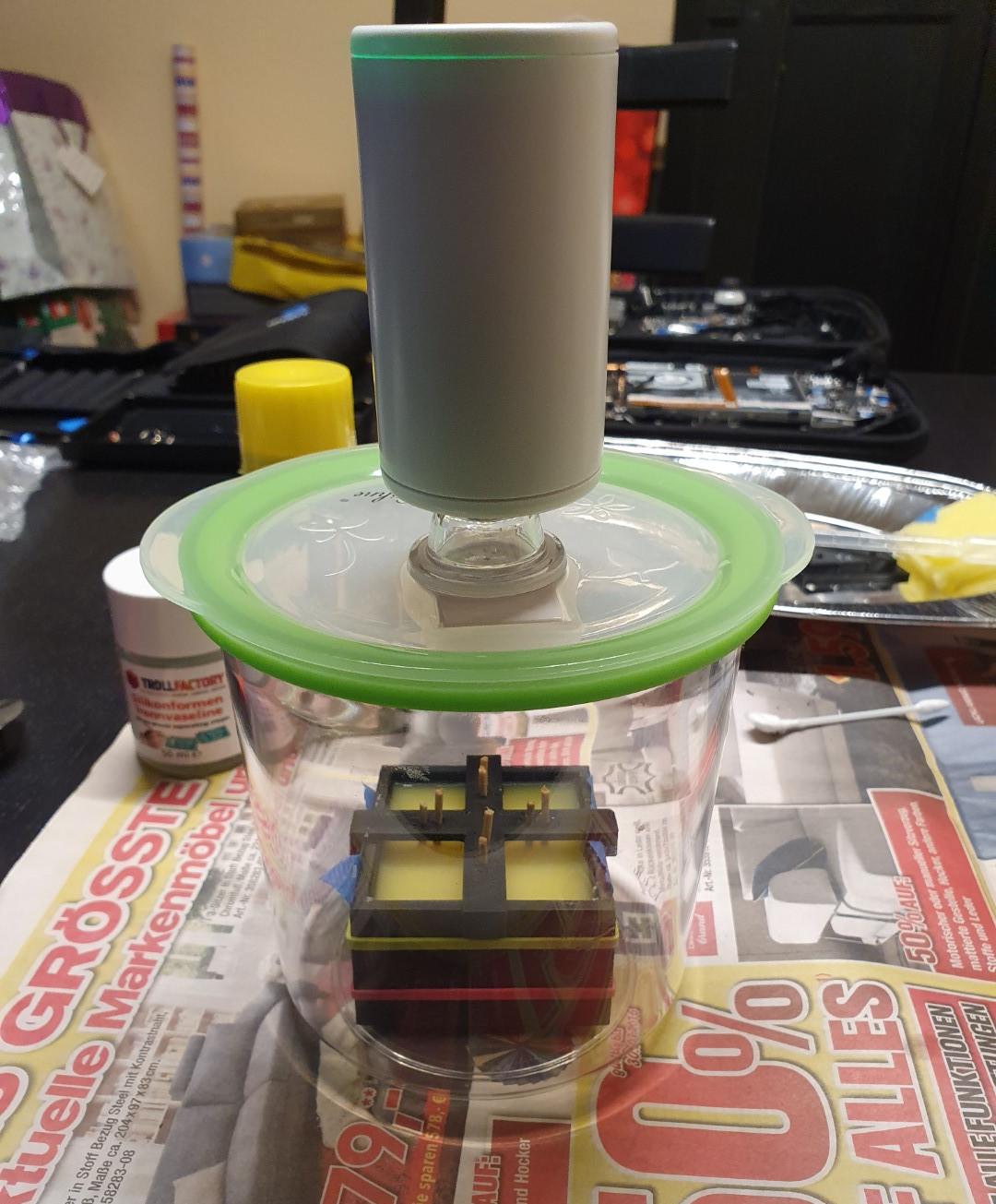 Casting Custom Resin Buttons For The Steam Deck | Hackaday