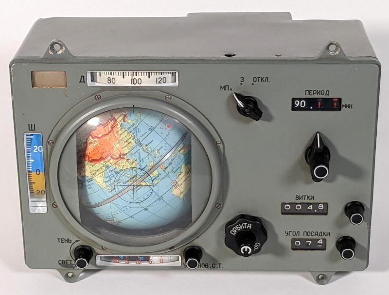 Inside Globus, A Soviet-Era Analog Space Computer | Hackaday