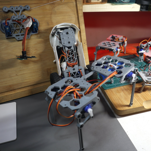 Hackaday Prize 2023 Bolt Bot Micro Servo Droids Hackaday