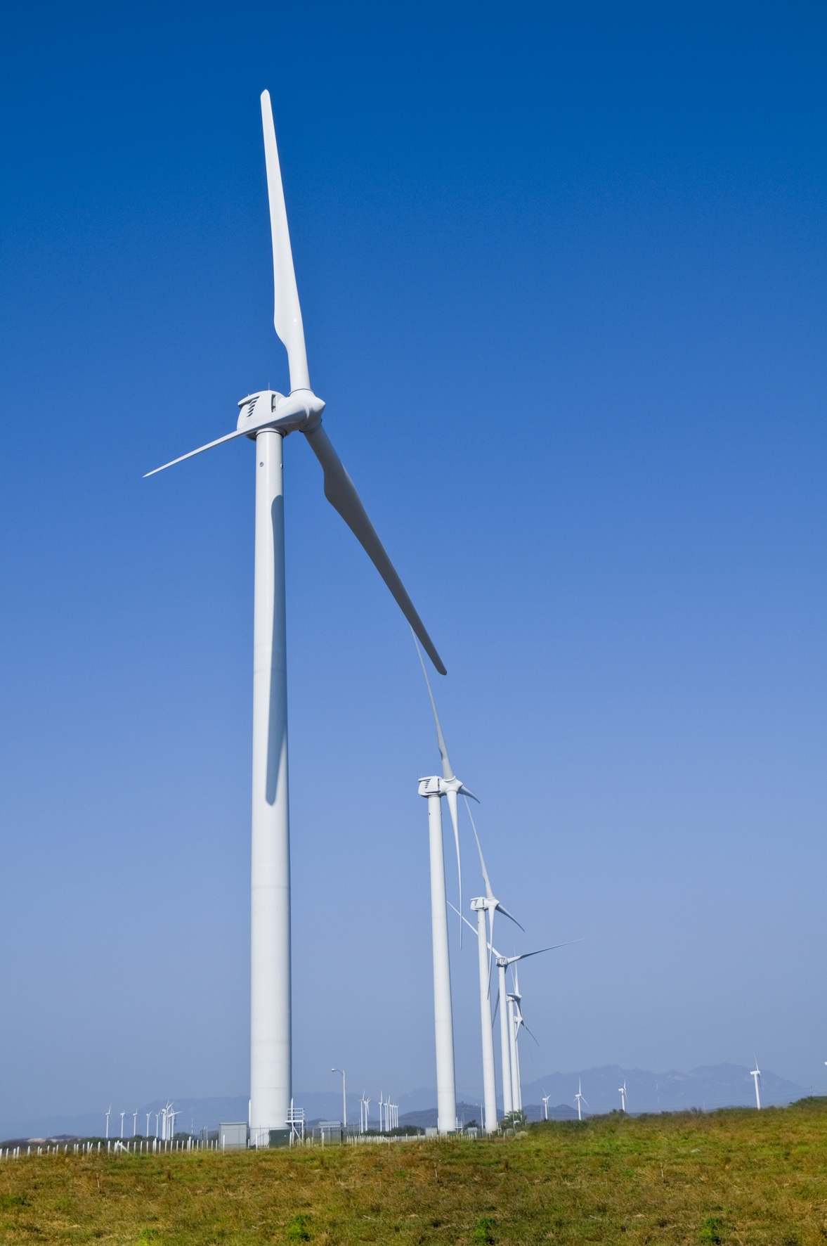 Clipper Windpower: Solutions In Search Of Problems | Hackaday