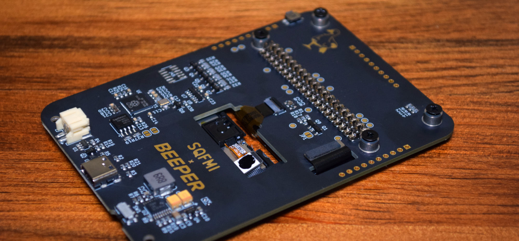 Review Beepy A Palm Sized Linux Hacking Playground Hackaday 