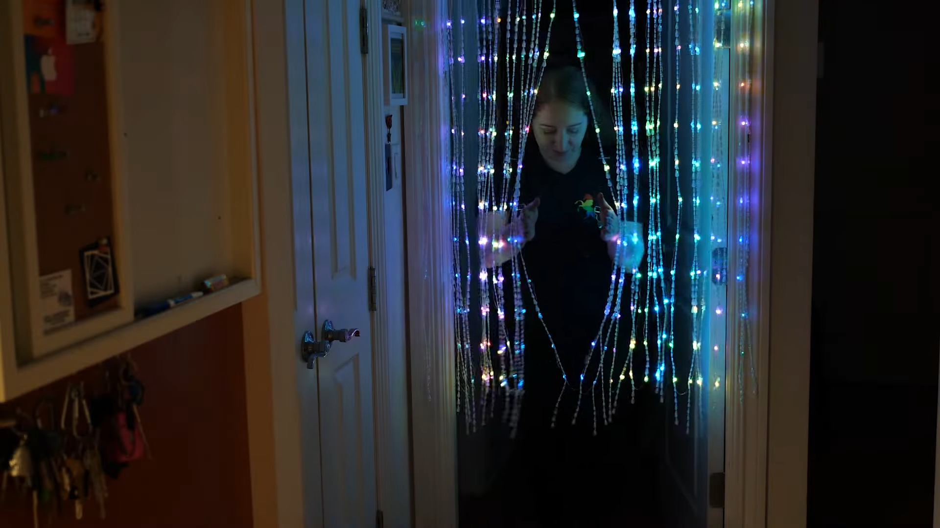 Why Are We Only Just Now Hearing About LED Beaded Curtains | Hackaday