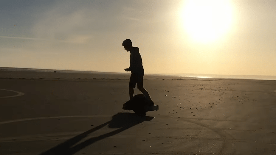 Behold The Mega-Wheelie, A Huge One-Wheeled Electric Skateboard | Hackaday