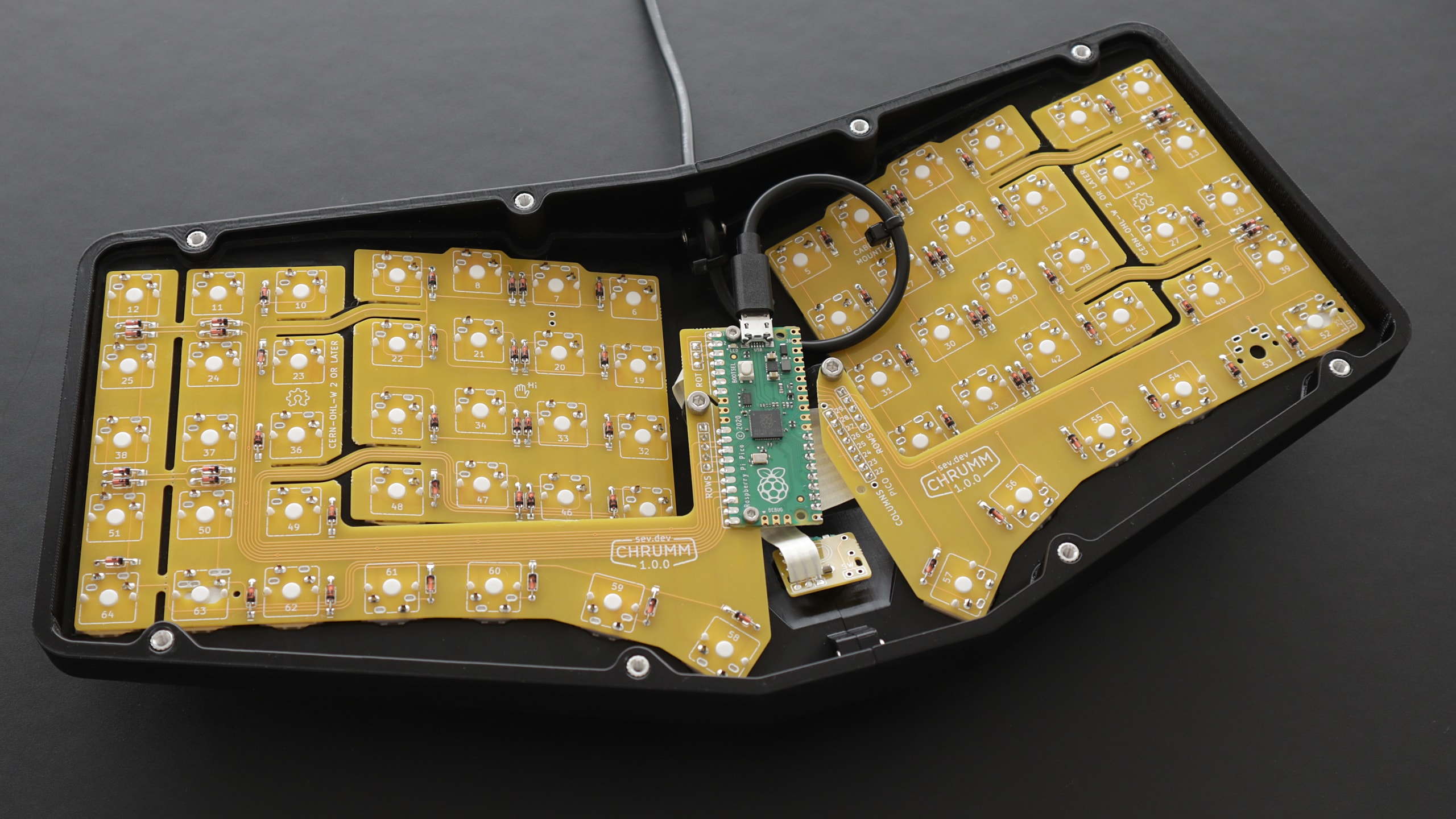 We’d Sure Like To Strum The Chrumm Keyboard | Hackaday