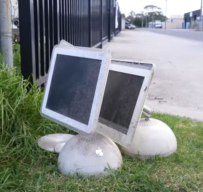 Rescued IMac G4 Restored And Upgraded With Mac Mini M1 Guts | Hackaday