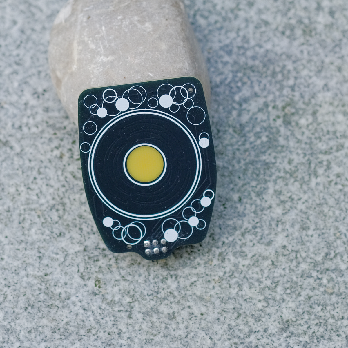 Supercon8_thumbwheel_bright | Hackaday