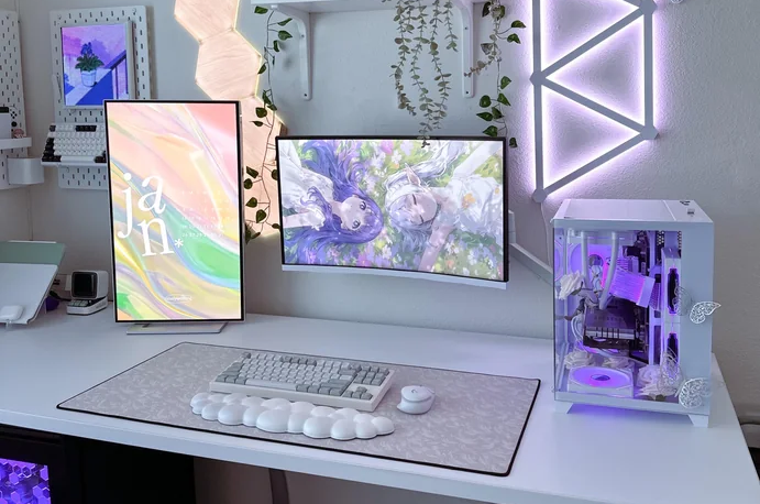 Keebin’ With Kristina: The One With All The Green Keyboards | Hackaday