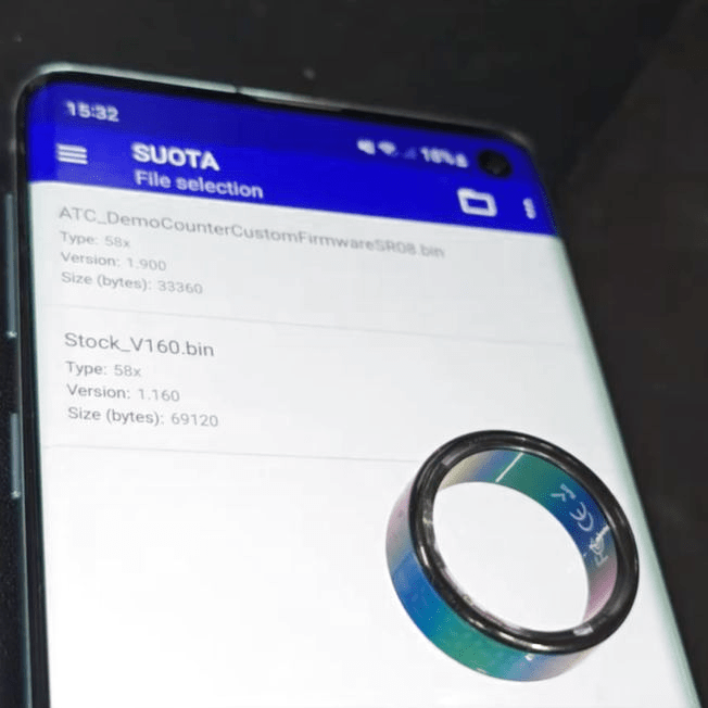 Hacking The 22€ BLE SR08 Smart Ring With Built-In Display | Hackaday