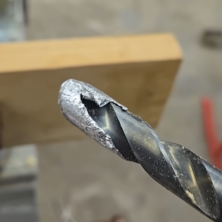 How To Make A 13 Mm Hole With A 1/2″ Drill Bit | Hackaday