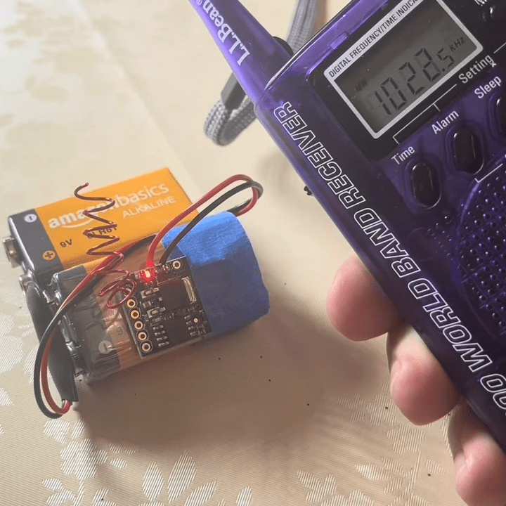 AM Transmitter ATTiny85 0-4 Screenshot | Hackaday