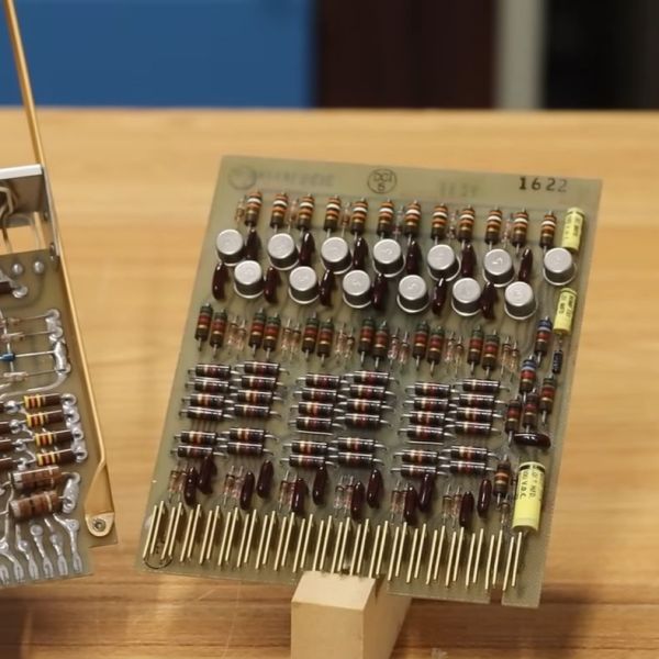 Exploring VersaLOGIC Pre-LSI Logic Cards With The Data/620 | Hackaday
