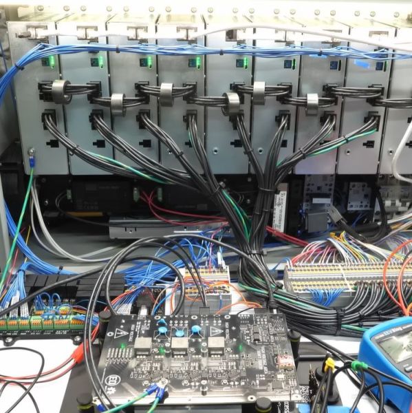 Open Source Controller For Old And Expensive Industrial Robots | Hackaday