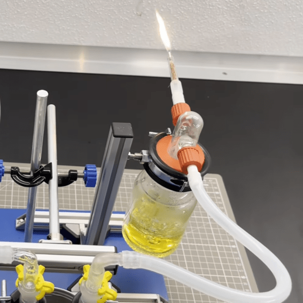 Building A Desktop Catalytic Cracker | Hackaday